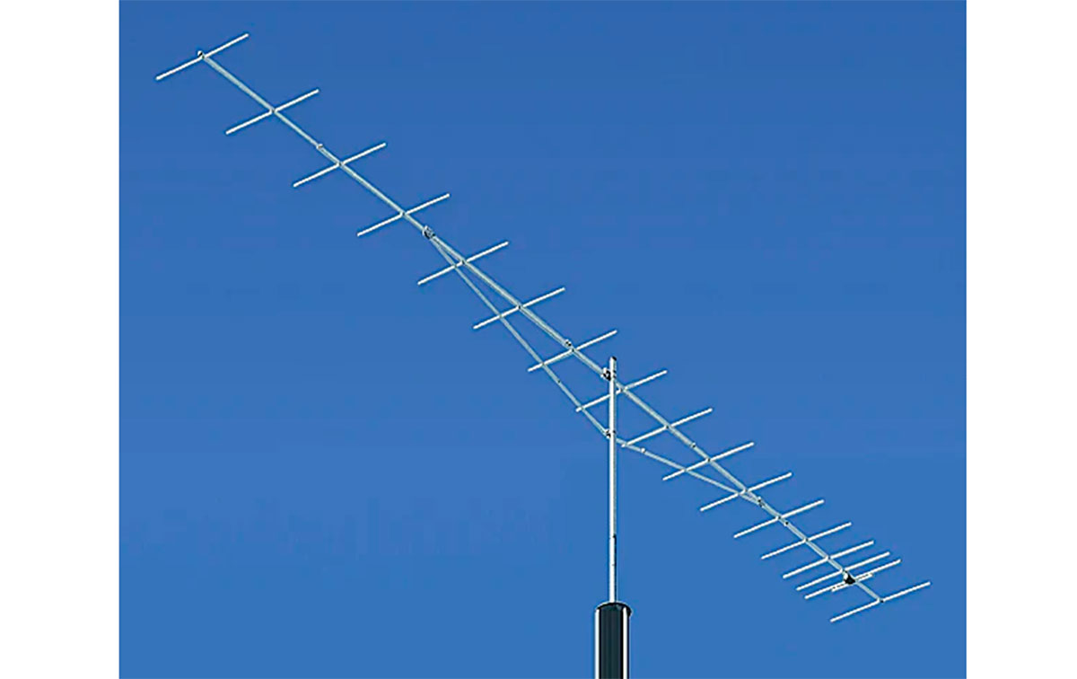 Cushcraft A17B2 Directive Antenna 17 elements for VHF 144-148 Mhz