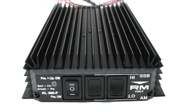 KL-300P 150 watt amplifier with HF RM ITALY antenna preamplifier
