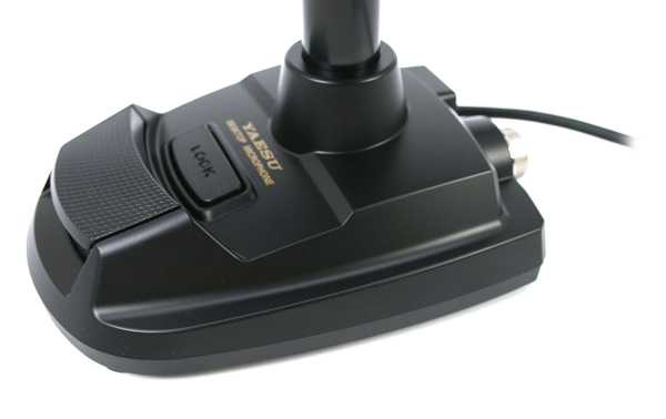 Yaesu M-90D Dynamic Desktop Microphone