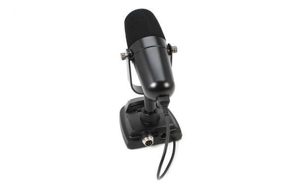 Yaesu M-90D Dynamic Desktop Microphone