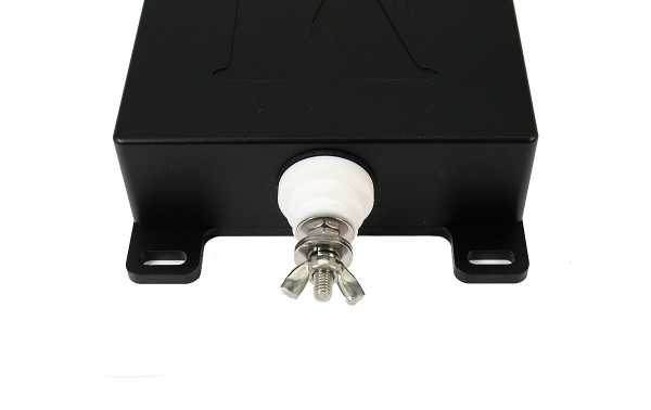 MAT-40 YAESU Outdoor Automatic Tuner HF 1,8-54 Mhz 100 watts