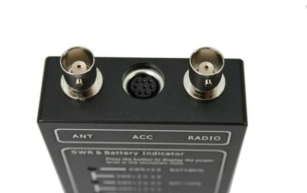 MAT-10 Automatic Tuner HF 1,8-54 Mhz 30 watts Yaesu 817/818