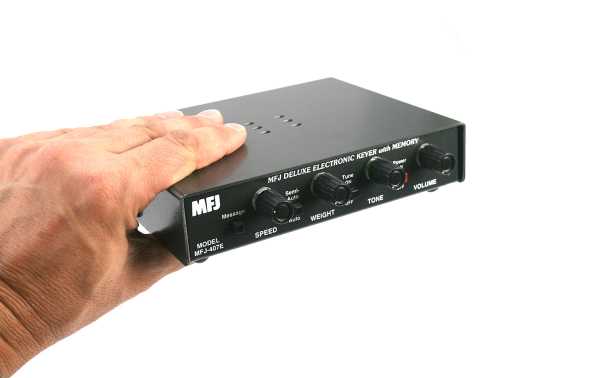 MFJ-407E Electronic morse keyer with memory