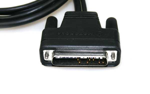 MOTOROLA PMKN4231 Test, adjustment and programming cable for walkies R...